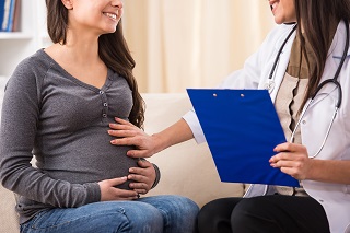 ¡Estoy embarazada! ¿Dónde puedo obtener tratamiento?